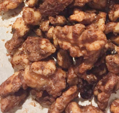 Pumpkin Spiced Walnuts | Think Tasty